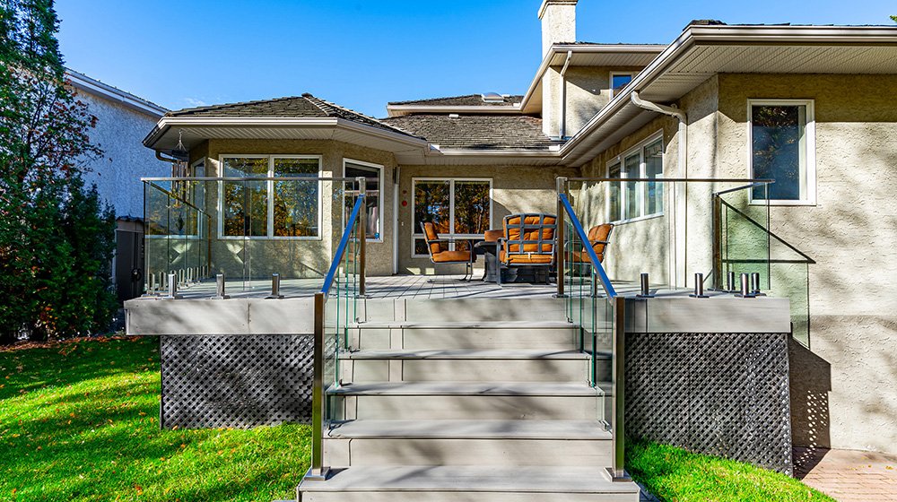 Peak MountainView Glass Railing Gallery - Peak Products (USA)