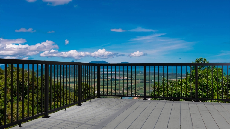 Peak Railing Designer Landing Page - Peak Products (USA)