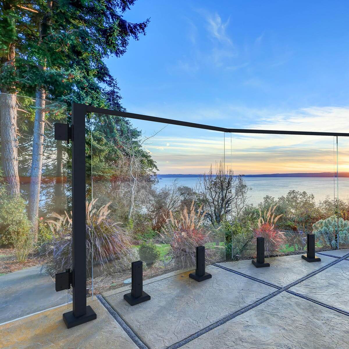 Peak Mountainview Glass Railing - Peak Products (USA)