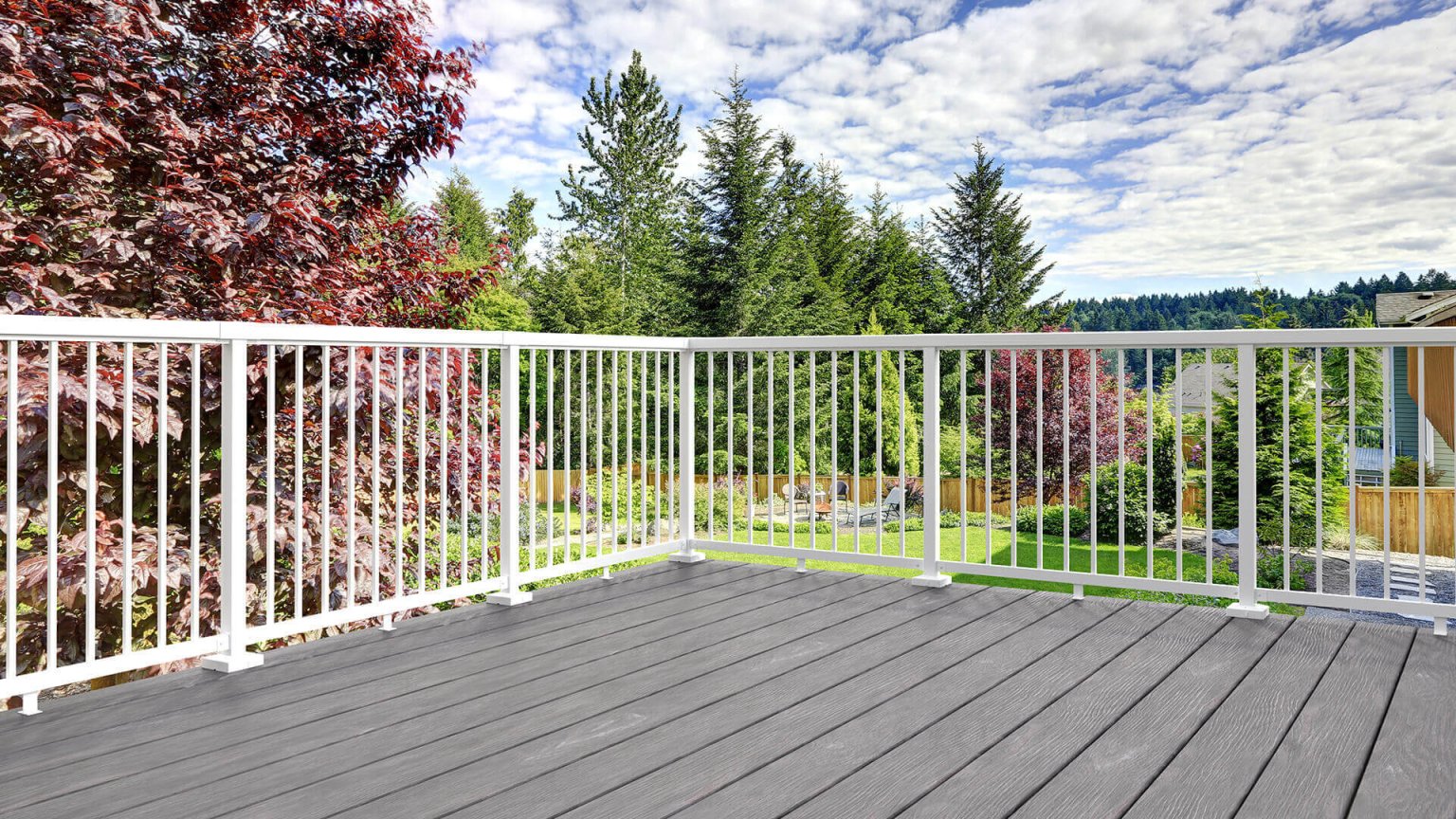 36-inch Peak Aluminum Railing | Exclusively at The Home Depot