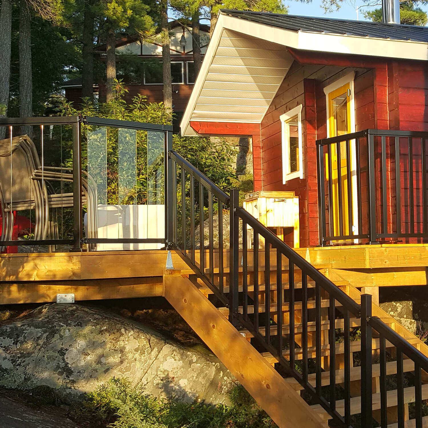 36-inch Peak Aluminum Railing | Exclusively at The Home Depot